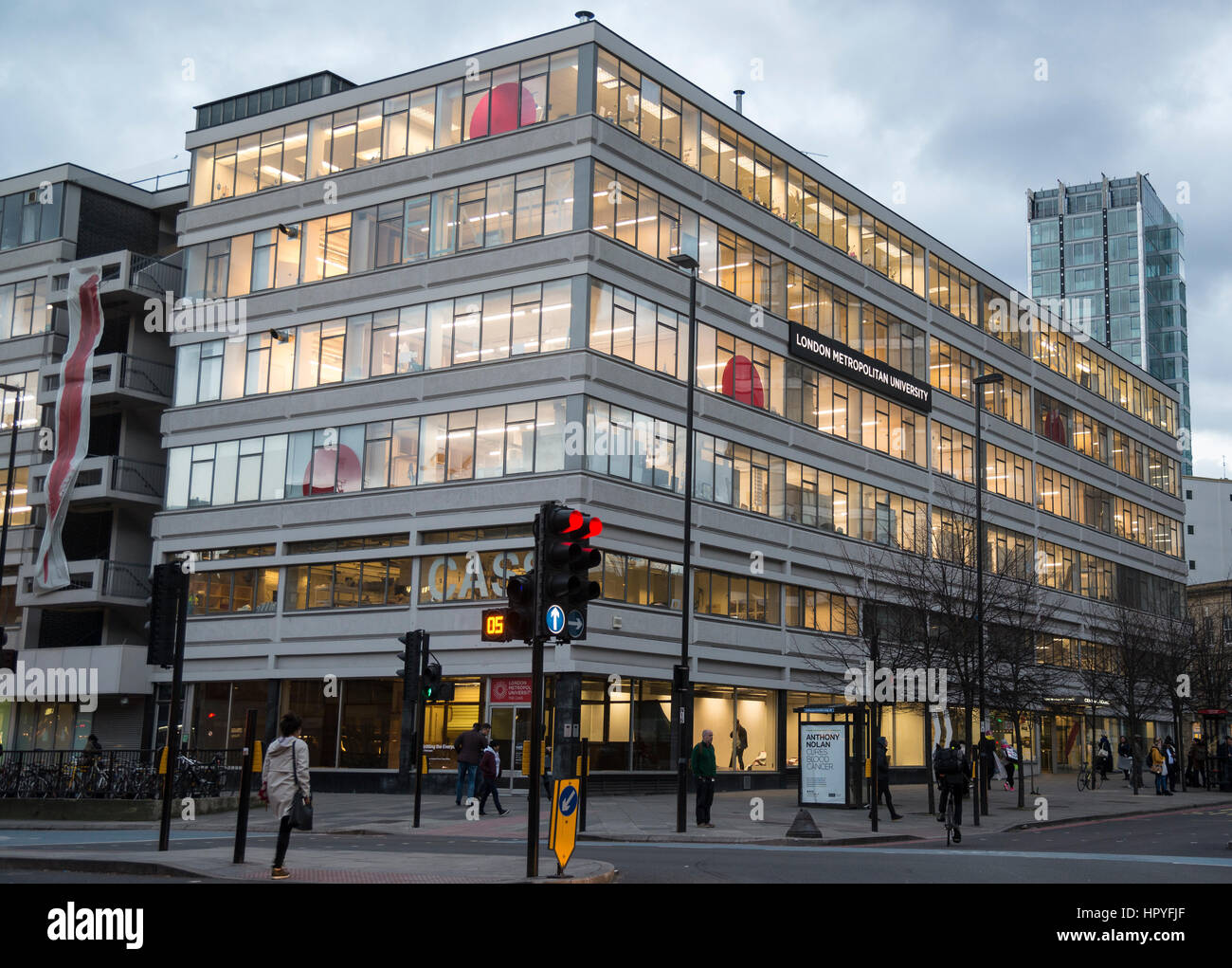 London metropolitan university building hi-res stock photography and ...
