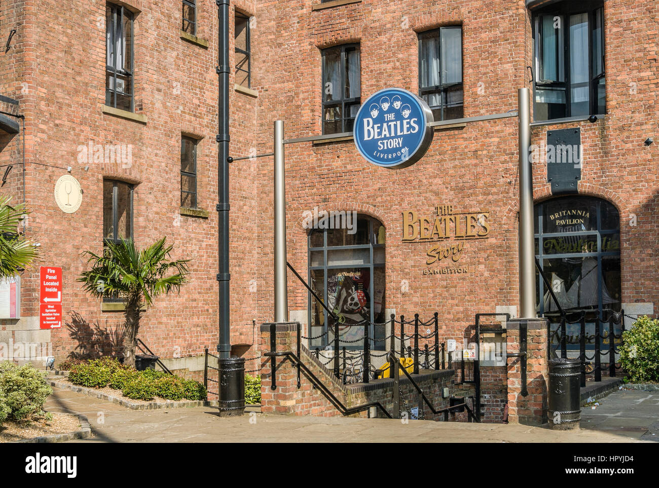 Landmarks of merseyside hi-res stock photography and images - Alamy
