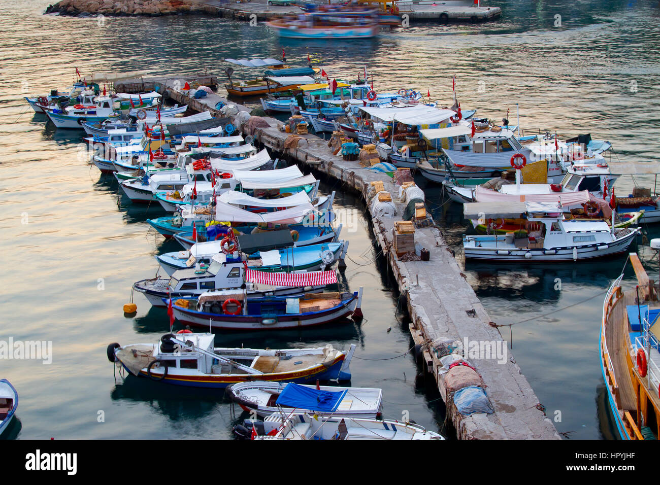 Mooring place for boats hi-res stock photography and images - Alamy