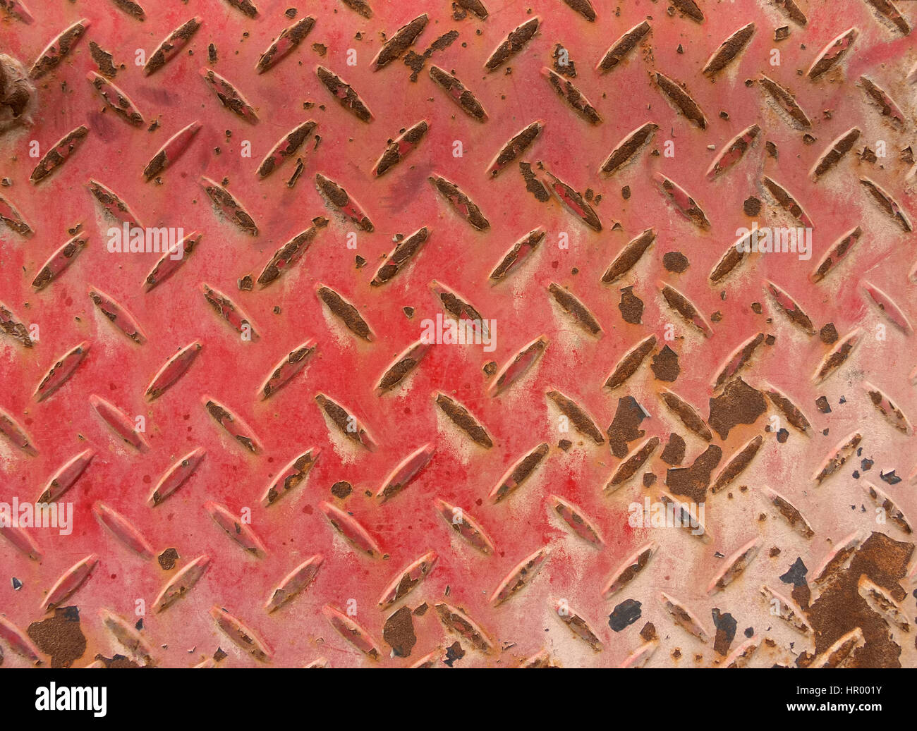 red rusty diamond pattern plate Stock Photo - Alamy