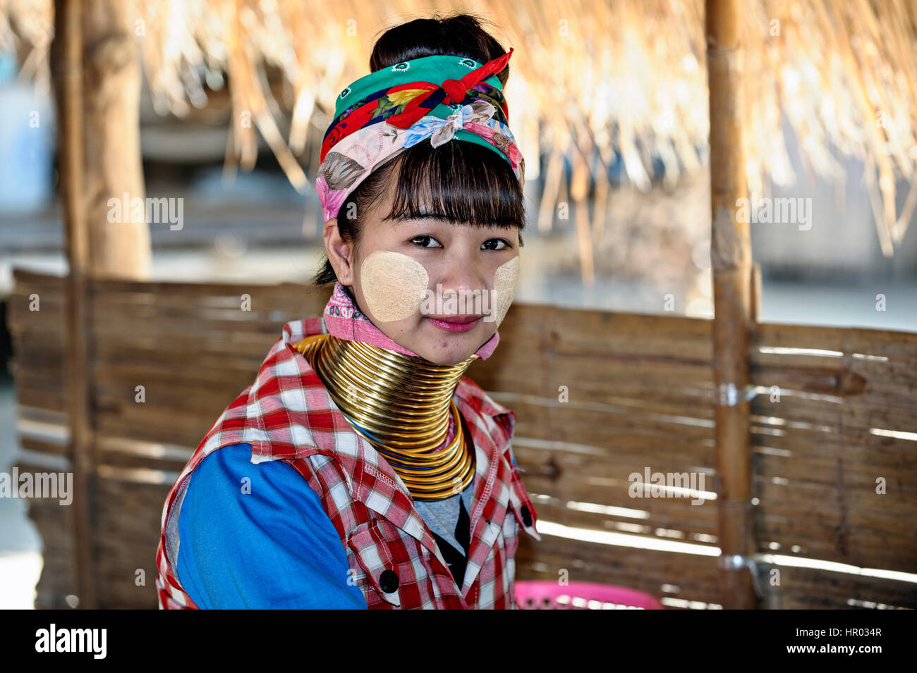 Karen Long Neck girl, Chiang Rai, Thailand Stock Photo - Alamy