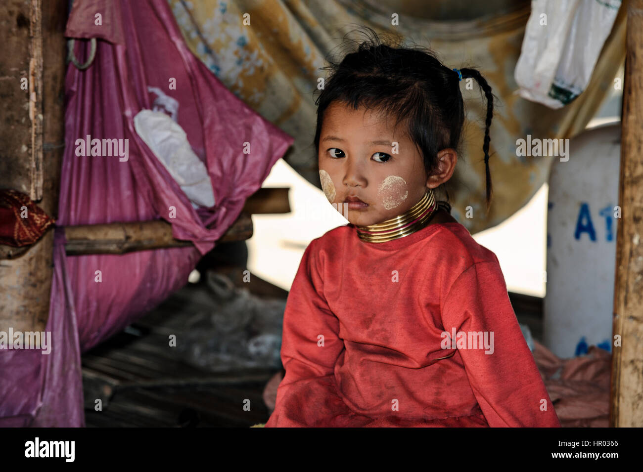 Karen Long Neck young girl, Chiang Rai, Thailand Stock Photo - Alamy
