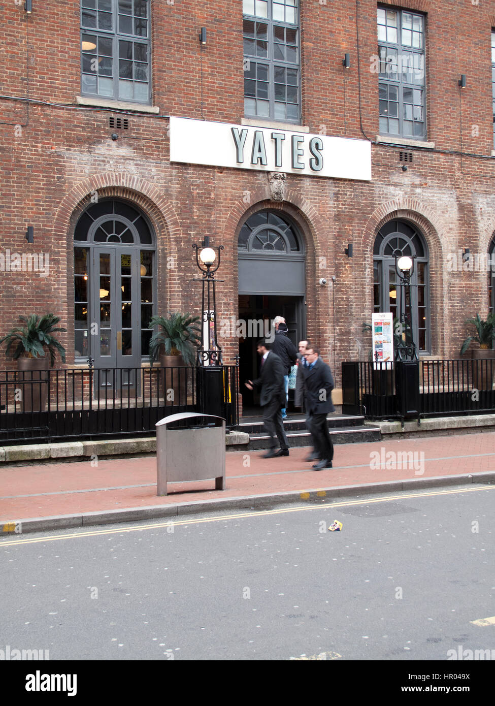 Yates wine lodge hi-res stock photography and images - Alamy