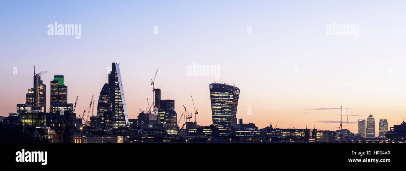 UK, London, Modern skyscrapers in the financial district with view of ...