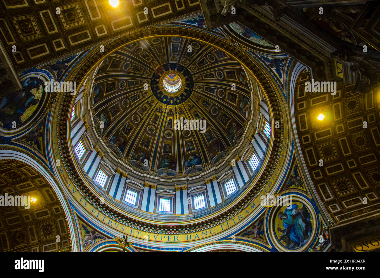 Dome inside the saint peter at the Vatican Stock Photo - Alamy