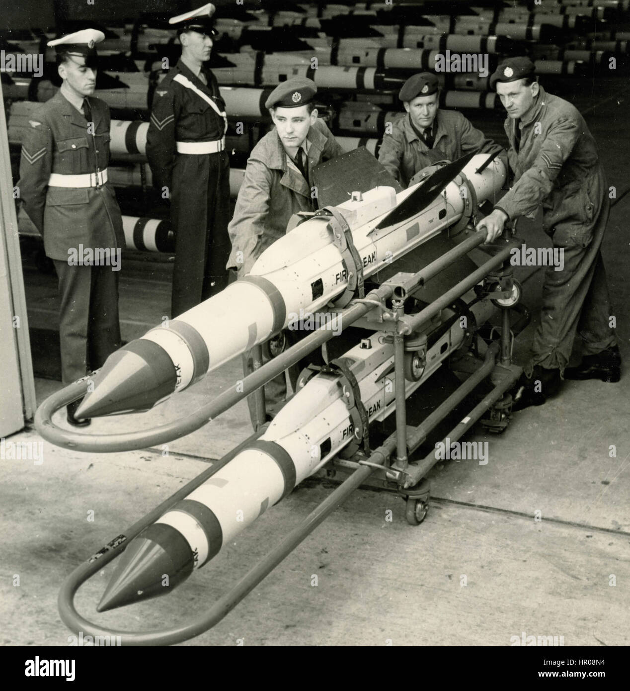 Missiles 1960s hi-res stock photography and images - Alamy