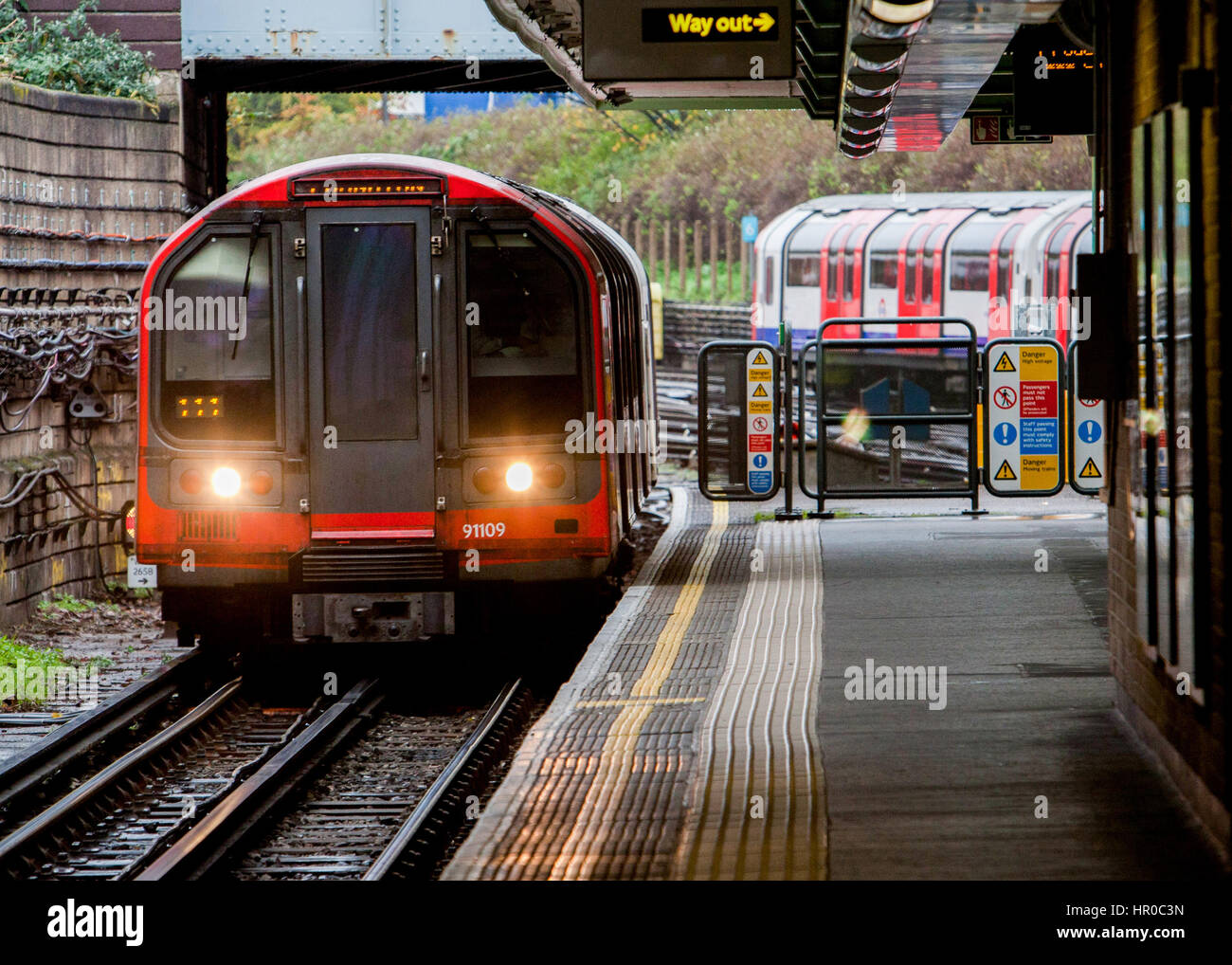 Central Line Images Featuring: Atmosphere, View Where: London, United ...