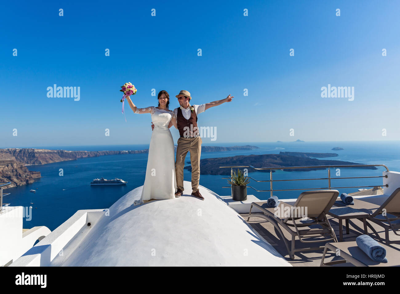 Santorini greece blue rooftops hi-res stock photography and images - Alamy