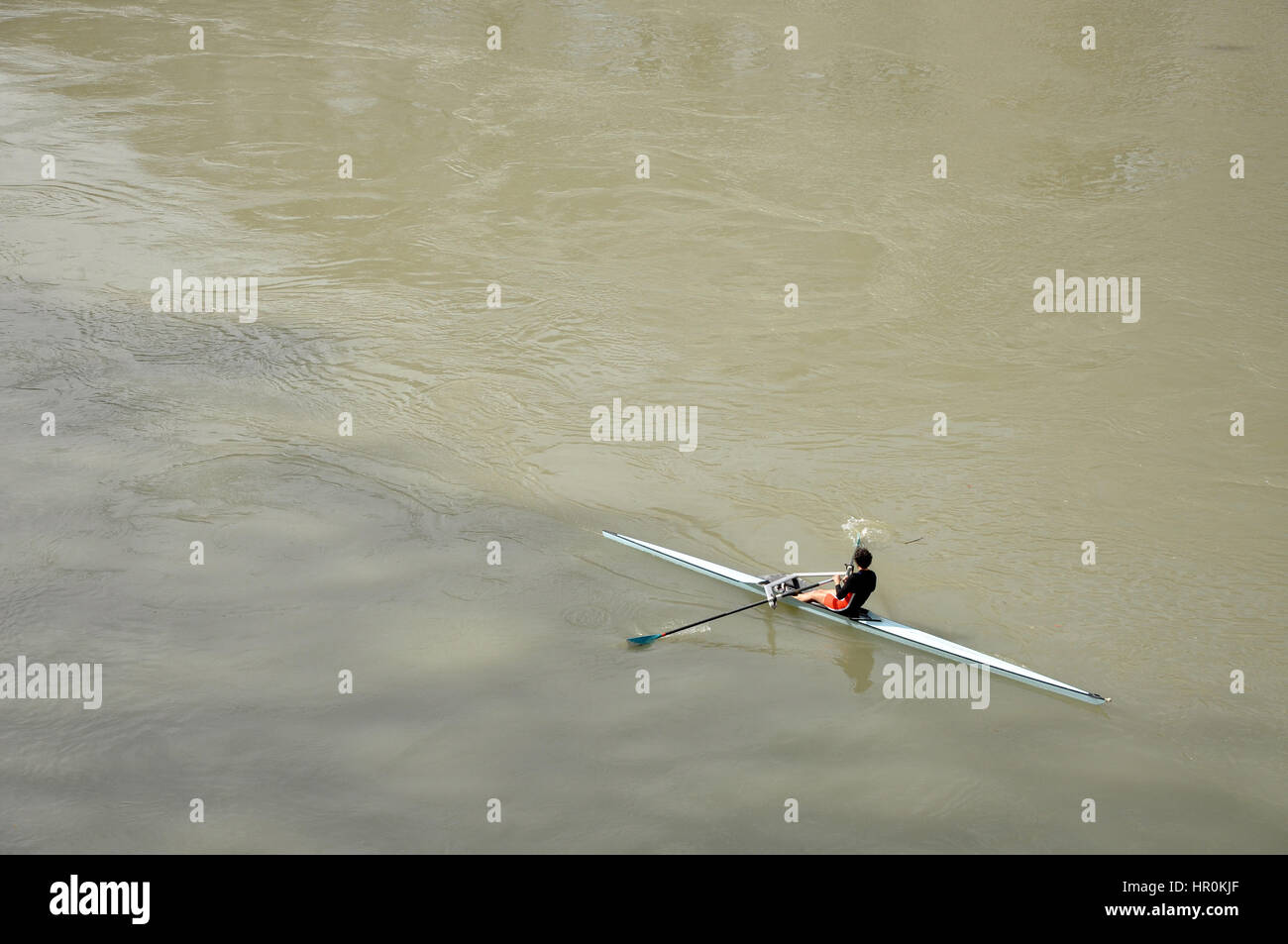 Man kayaking on the Tiber river in Rome Stock Photo - Alamy