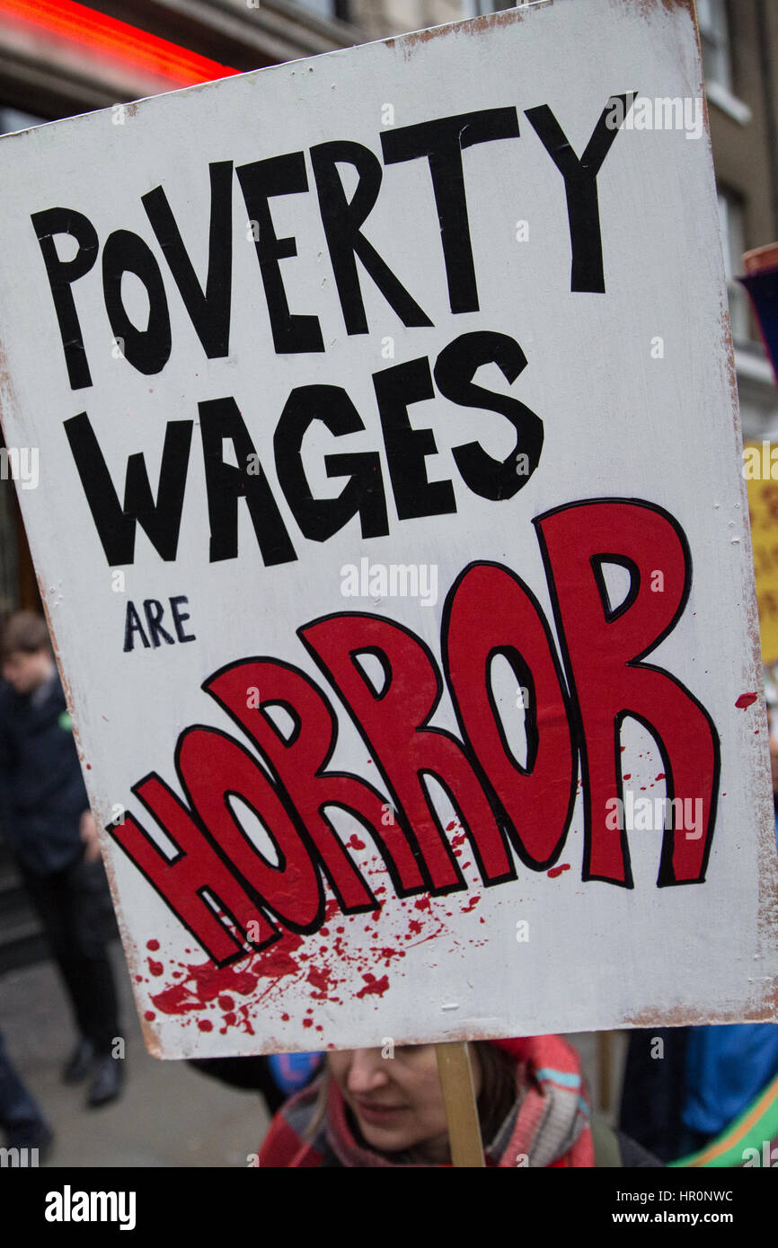 Cineworld trade mark hi-res stock photography and images - Alamy