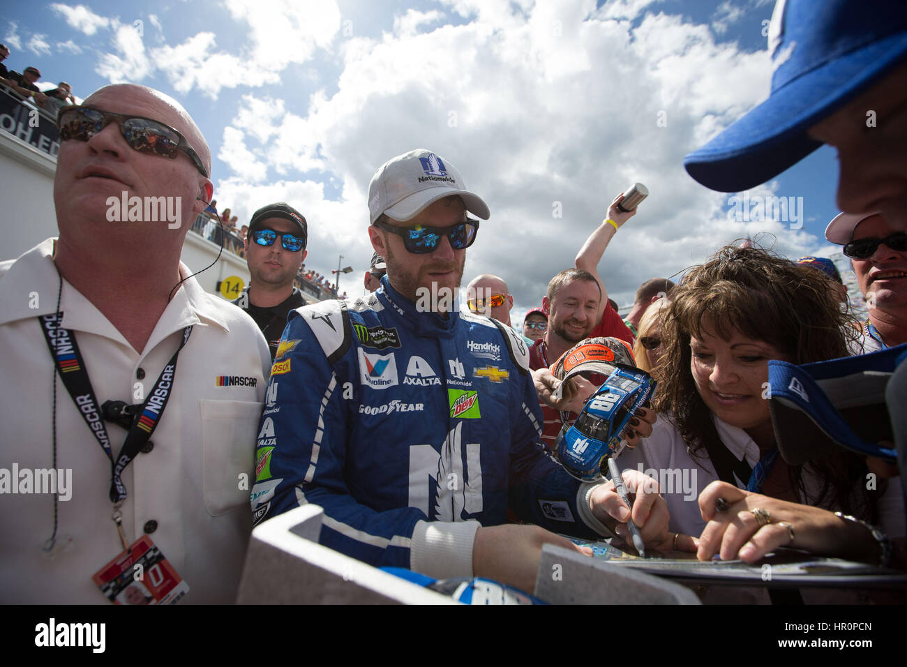 Florida, USA. 25th Feb, 2017. LOREN ELLIOTT | Times .Dale Earnhardt Jr ...