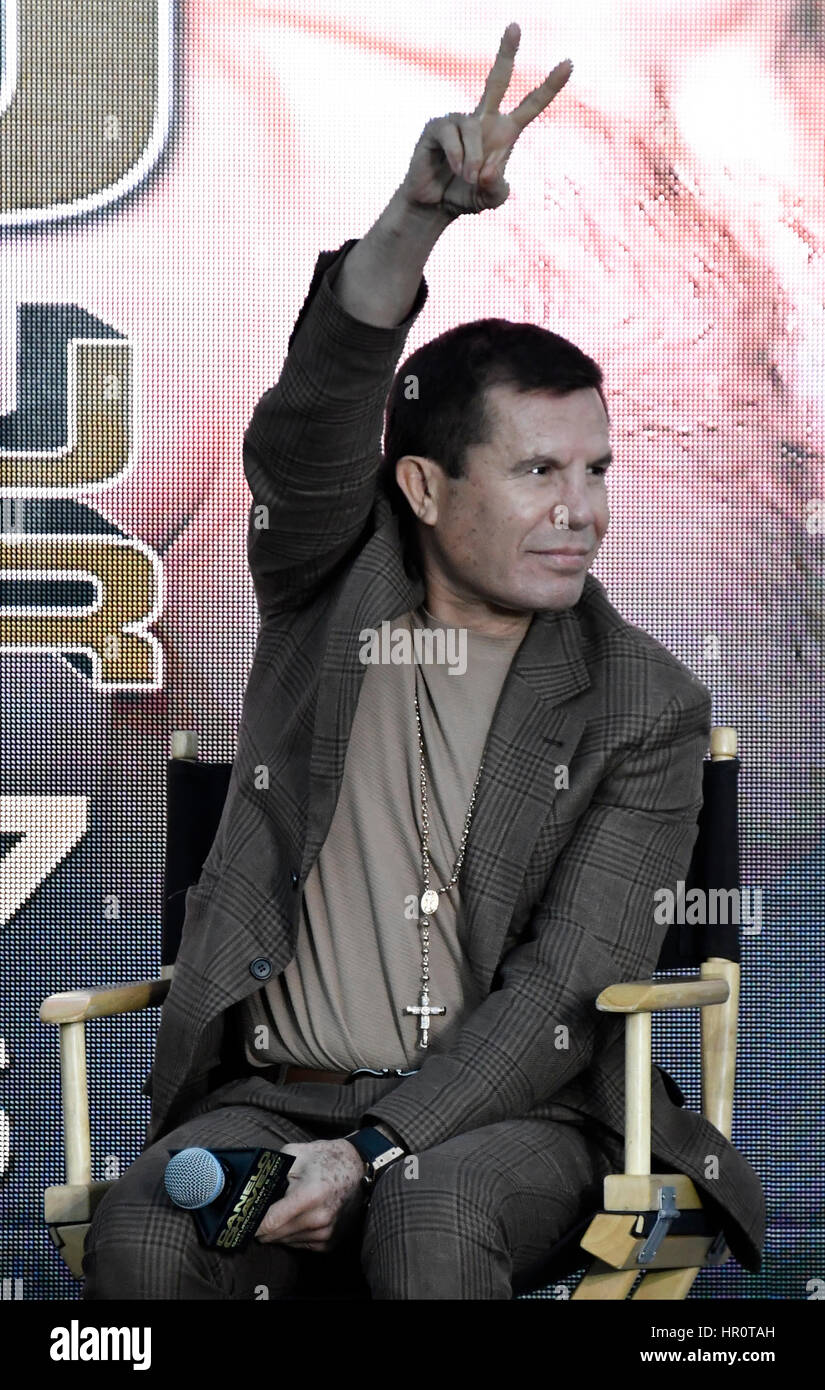Former boxing champion Cesar Chaves Sr. 24th Feb, 2017. greets fans on ...