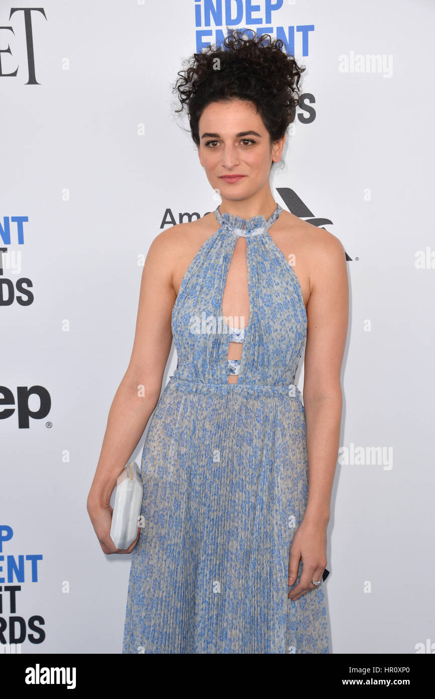 Santa Monica, California, USA. 25th February 2017. Actress Jenny Slate ...