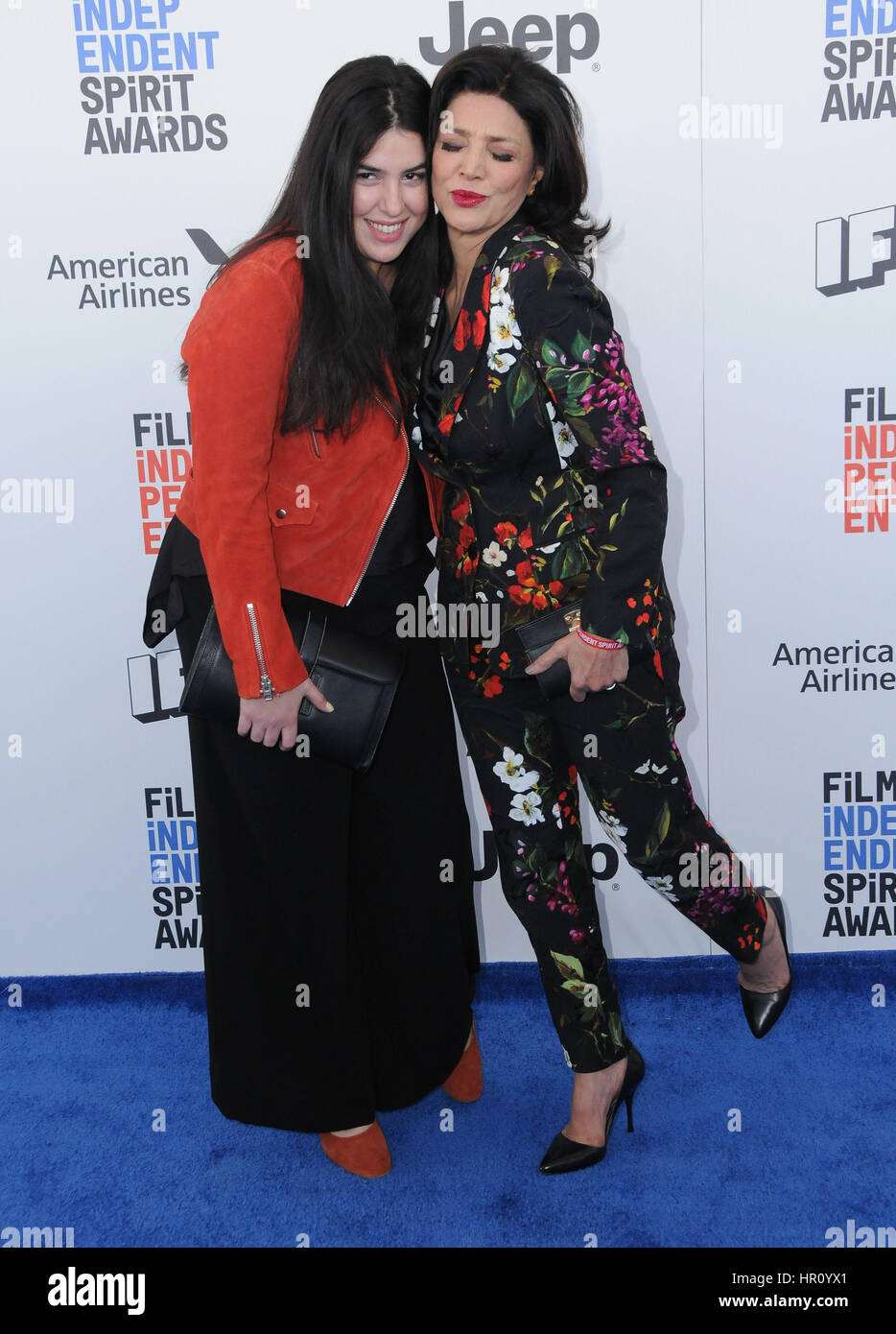 Shohreh aghdashloo tara touzie High Resolution Stock Photography and ...