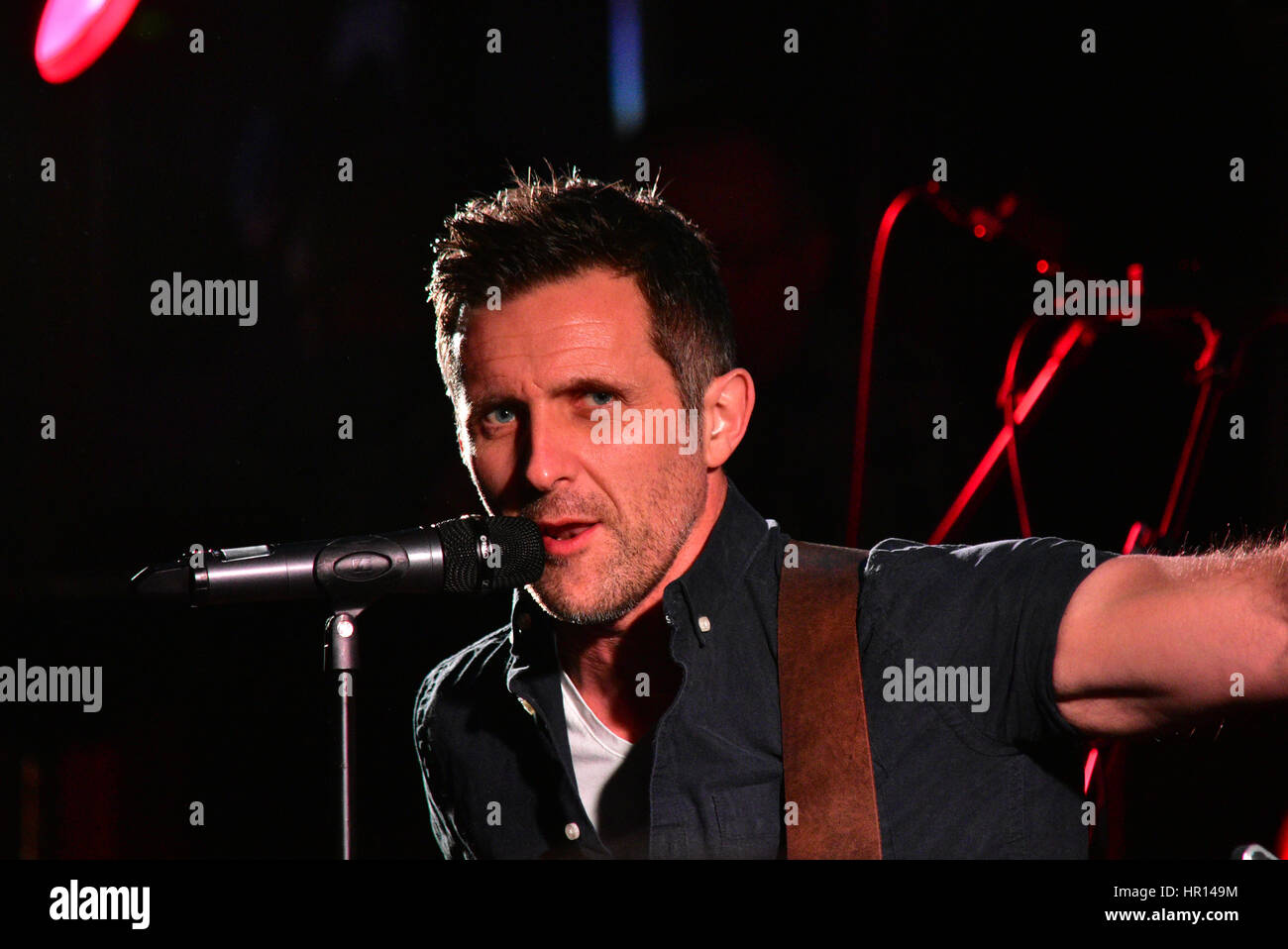 Johnny winter musician hi-res stock photography and images - Alamy