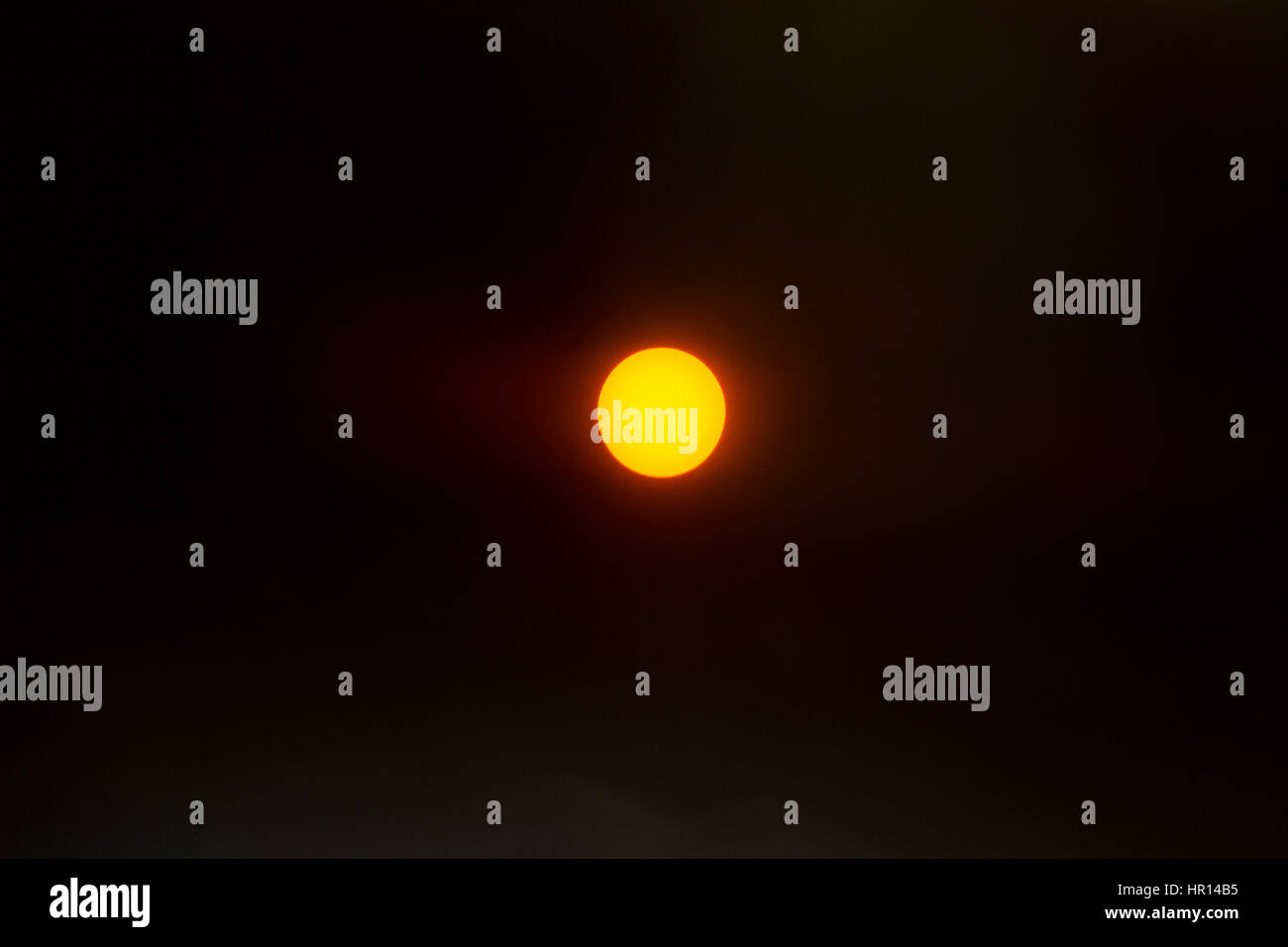 Sun inside the solar eclipse hi-res stock photography and images - Alamy