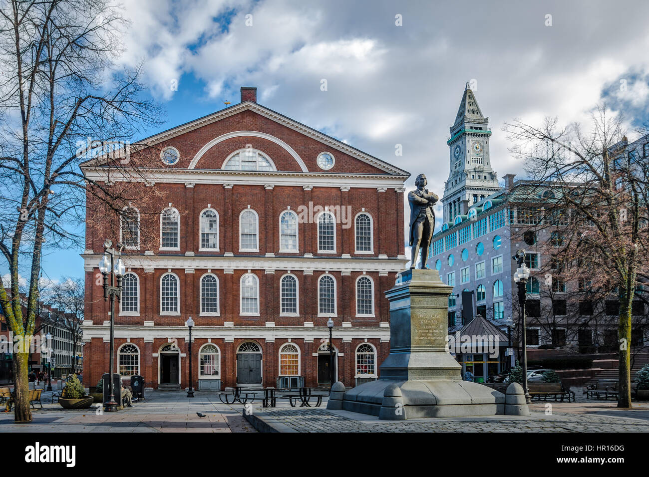 Boston city hall hi-res stock photography and images - Alamy