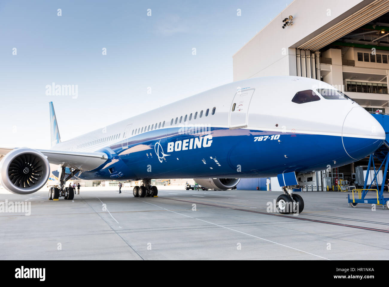 Boeing 787 Manufacturing High Resolution Stock Photography and Images ...