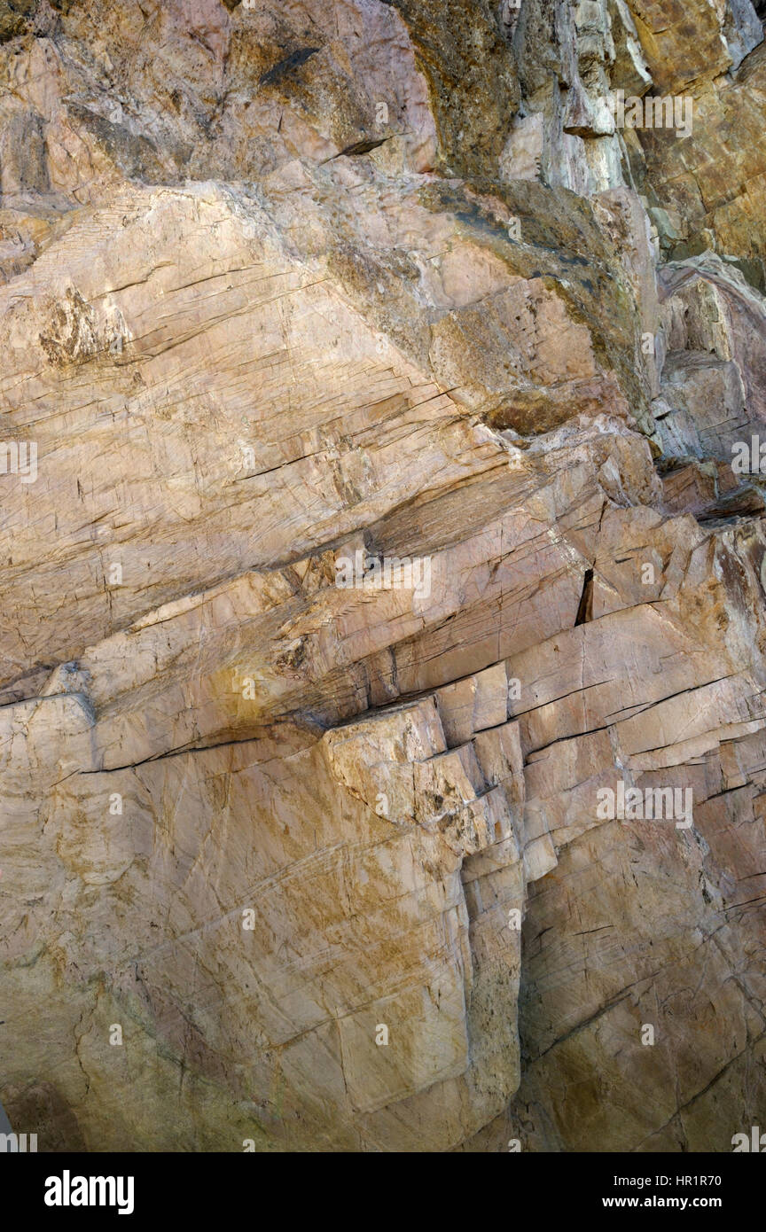 Fractures hi-res stock photography and images - Alamy