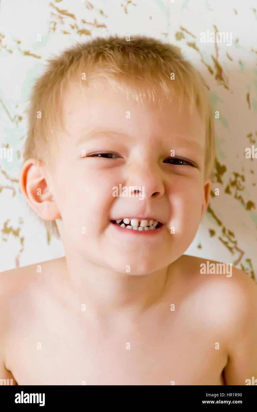 Portrait of cute boy with smile face Stock Photo - Alamy