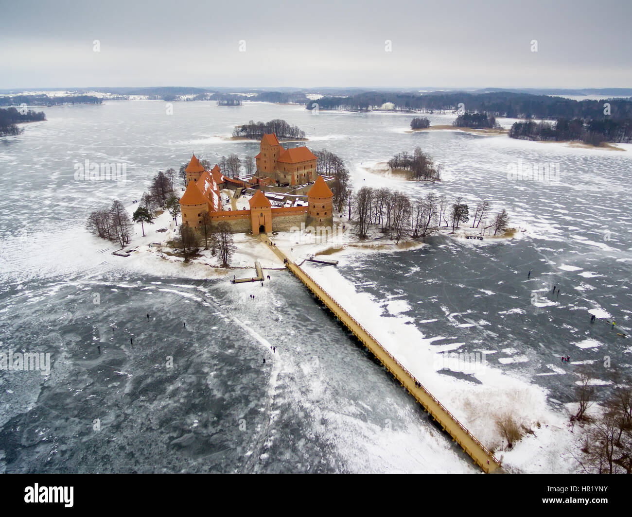 Medieval castle in trakai winter hi-res stock photography and images ...
