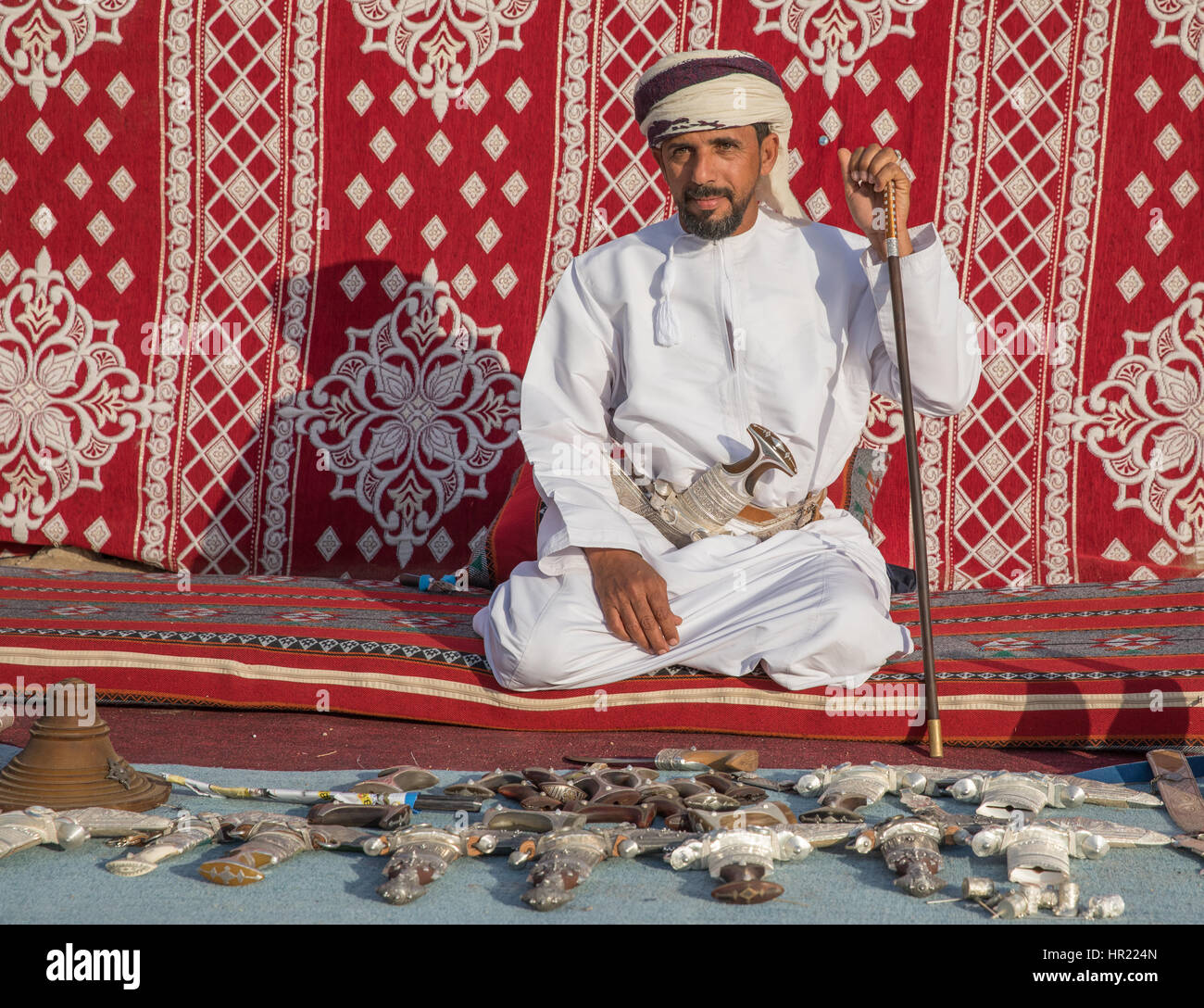 Omani man in traditional dress hi-res stock photography and images - Alamy