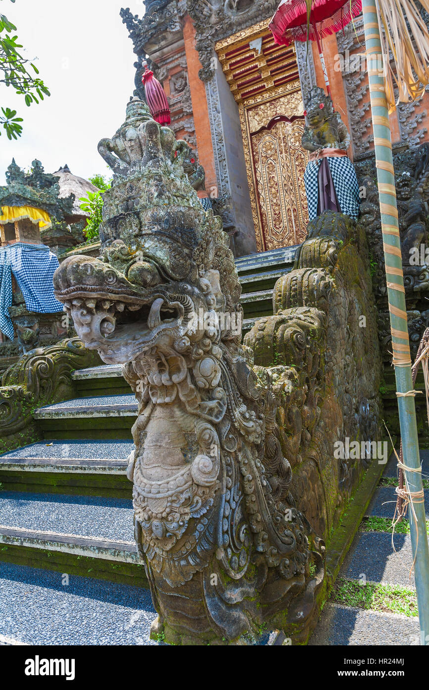 UBUD, INDONESIA - AUGUST 29, 2008: Ancient hindu temple with stone ...