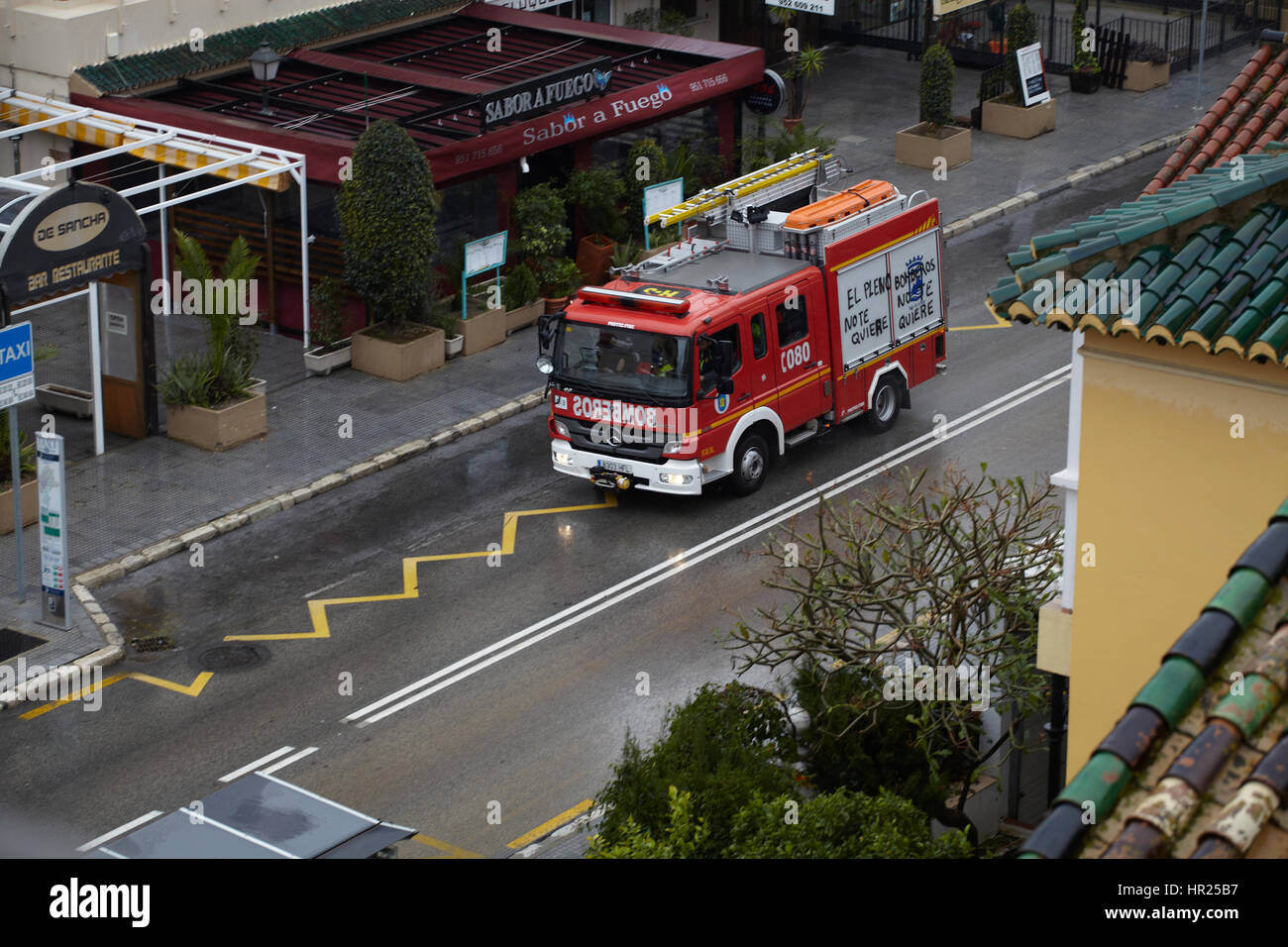 Emergency vehicle fire engine hi-res stock photography and images - Alamy