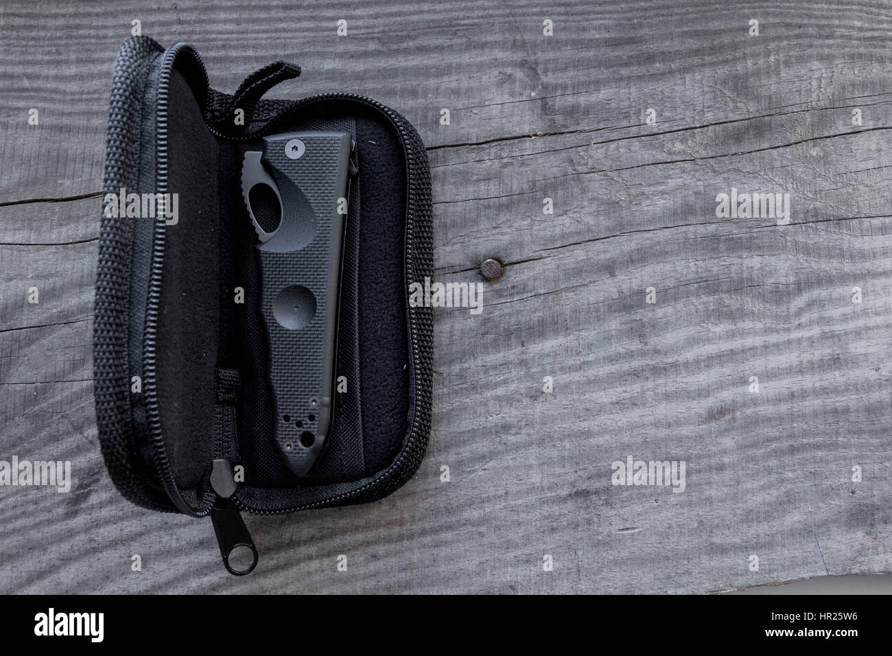 Side knife hi-res stock photography and images - Alamy