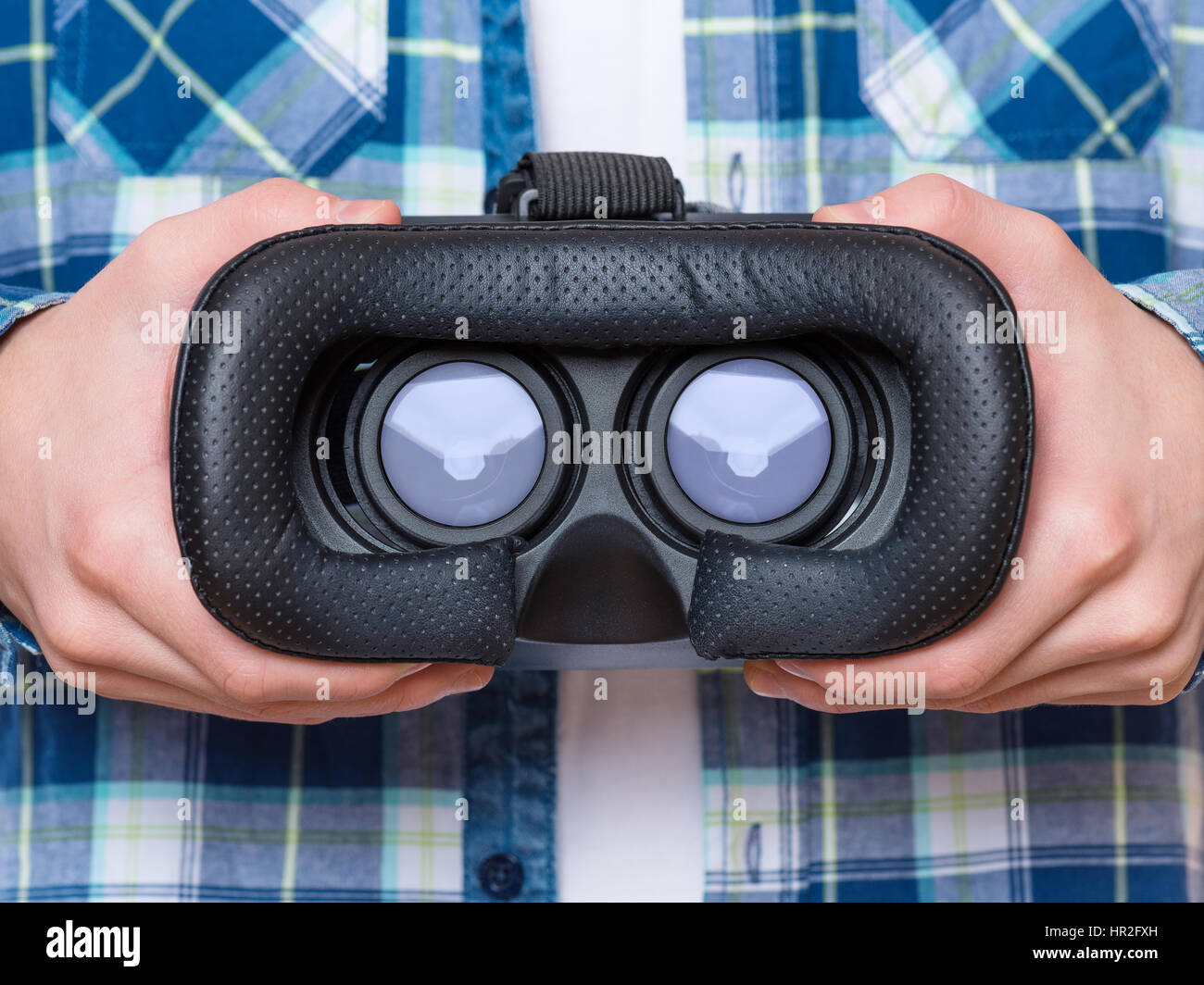 Hands with VR glasses Stock Photo - Alamy