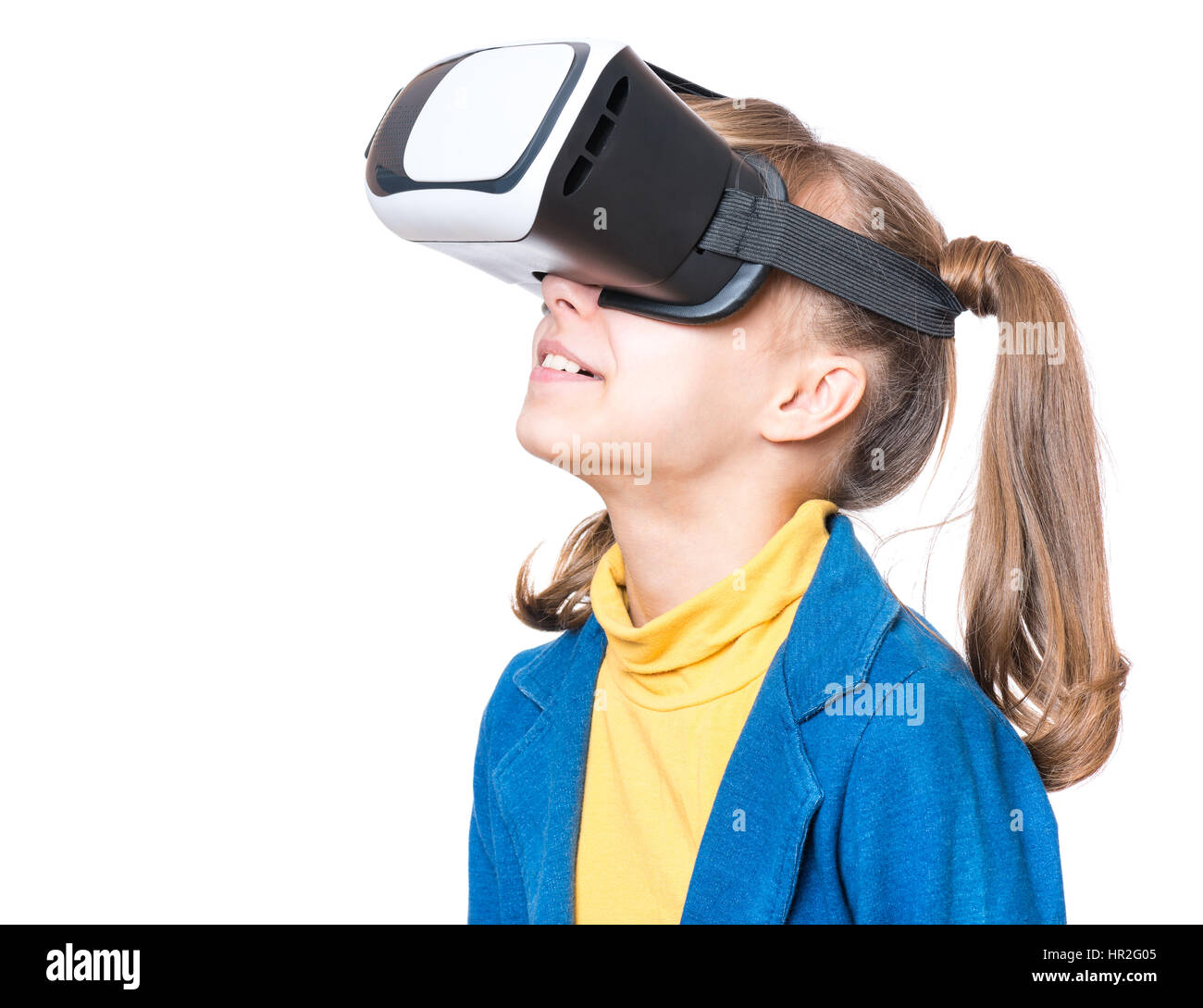 Little girl in VR glasses Stock Photo - Alamy