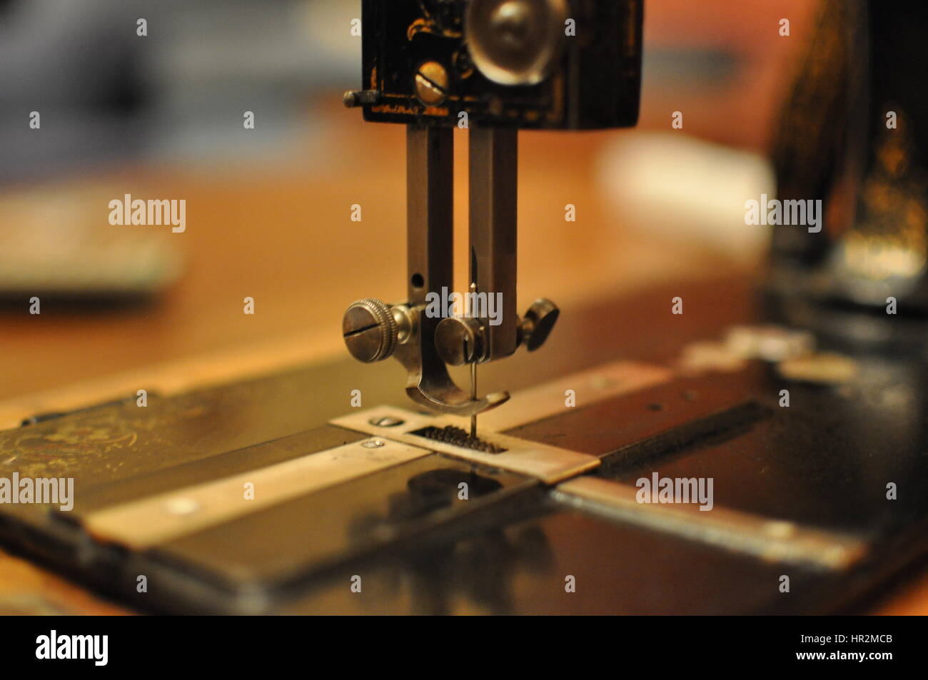 Close up of vintage sewing machine Stock Photo - Alamy