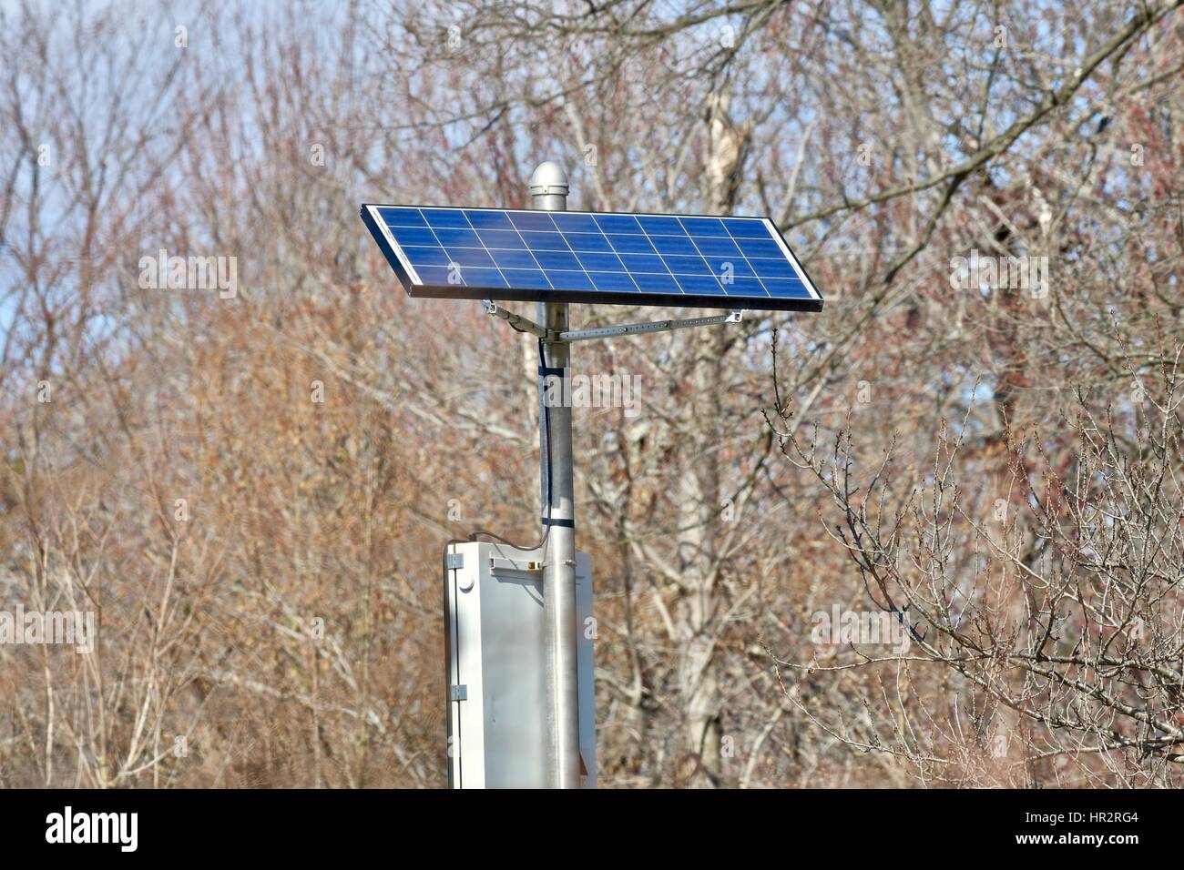 Solar powered speed sign hi-res stock photography and images - Alamy