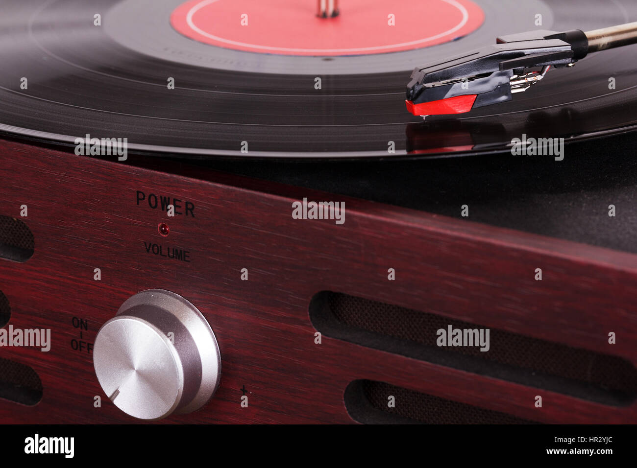 Close up of an old retro record player Stock Photo - Alamy