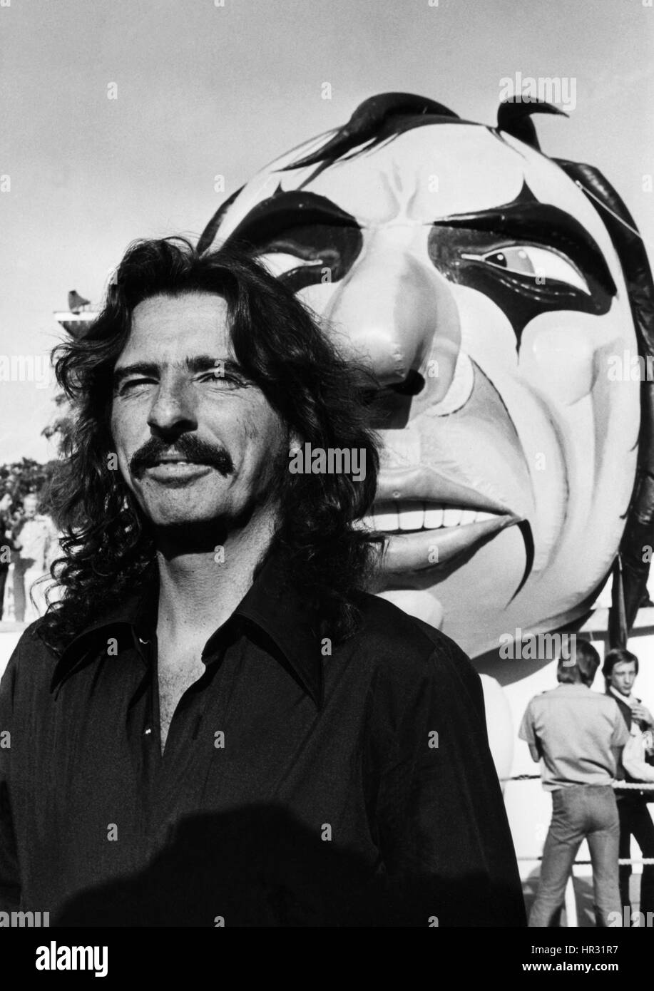 Alice cooper stockholm 1975 hi-res stock photography and images - Alamy