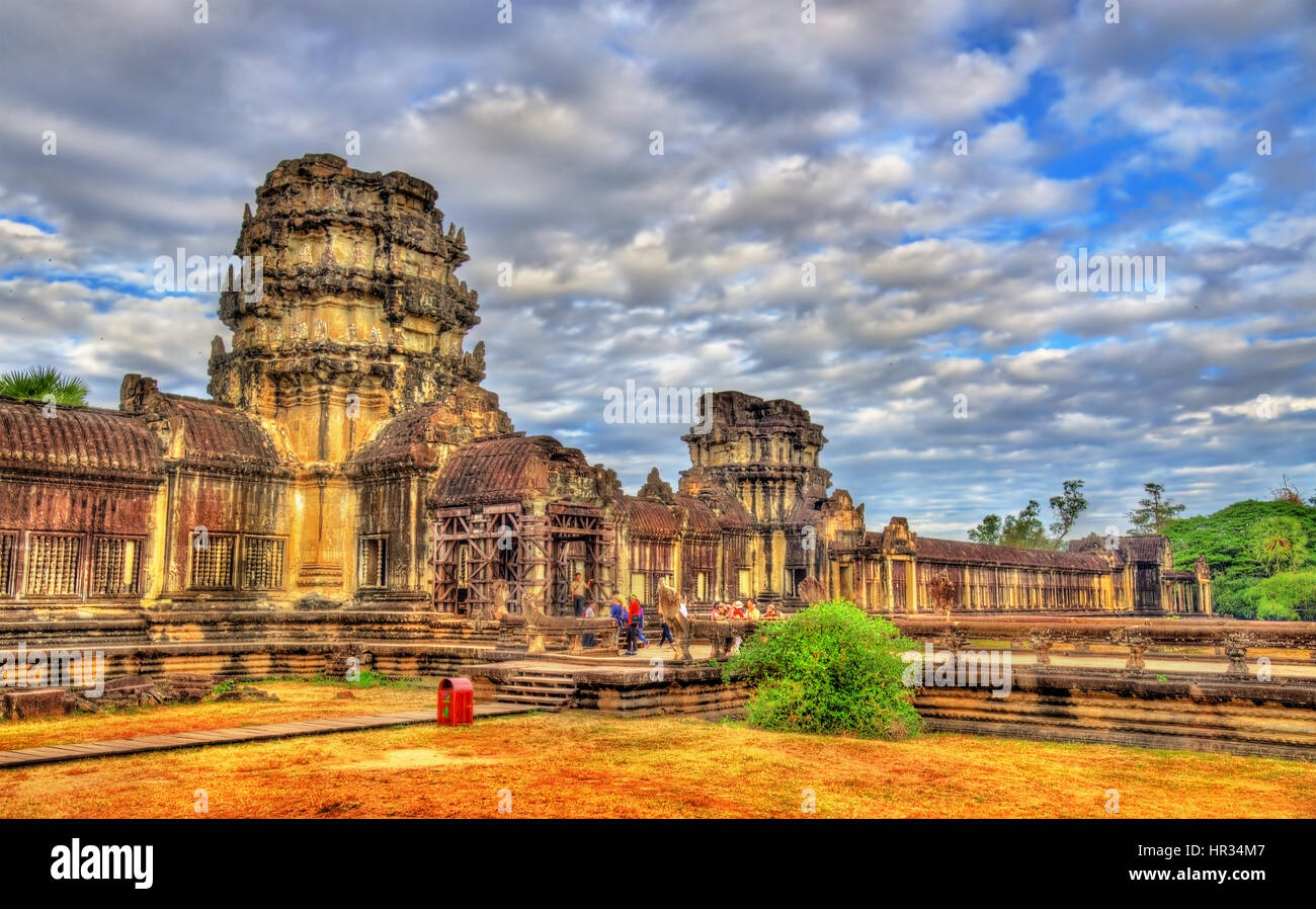 Angkor wat sunrise hi-res stock photography and images - Alamy