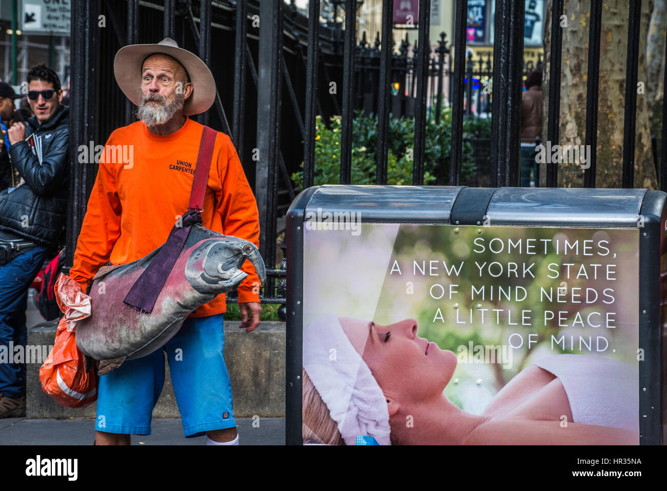 Deranged man on NYC street near World Trade Center gives fellow New ...