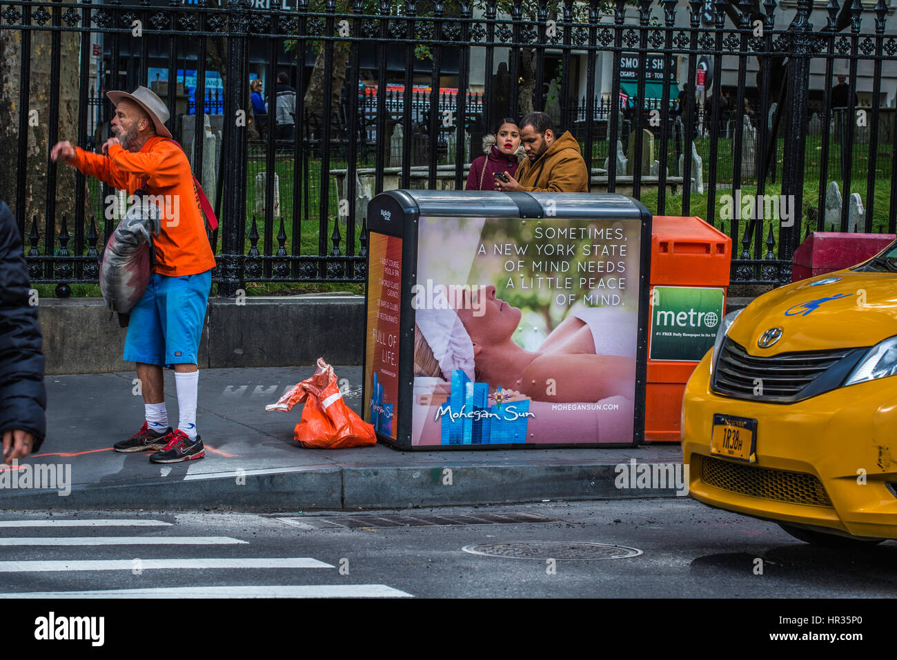 Deranged man on NYC street near World Trade Center gives fellow New ...
