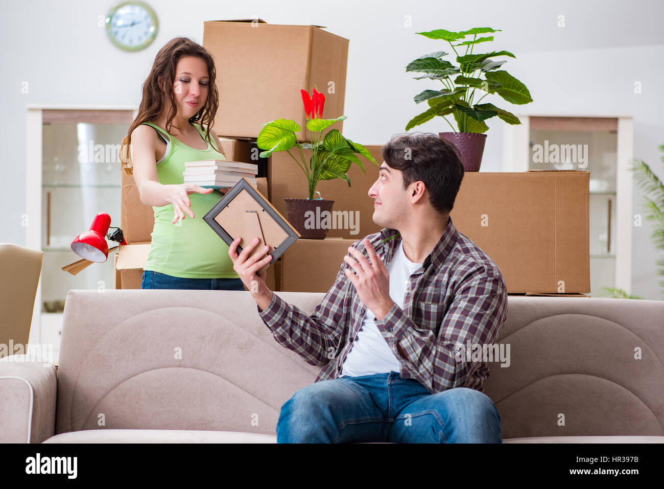 Young couple of man and pregnant wife expecting baby Stock Photo - Alamy