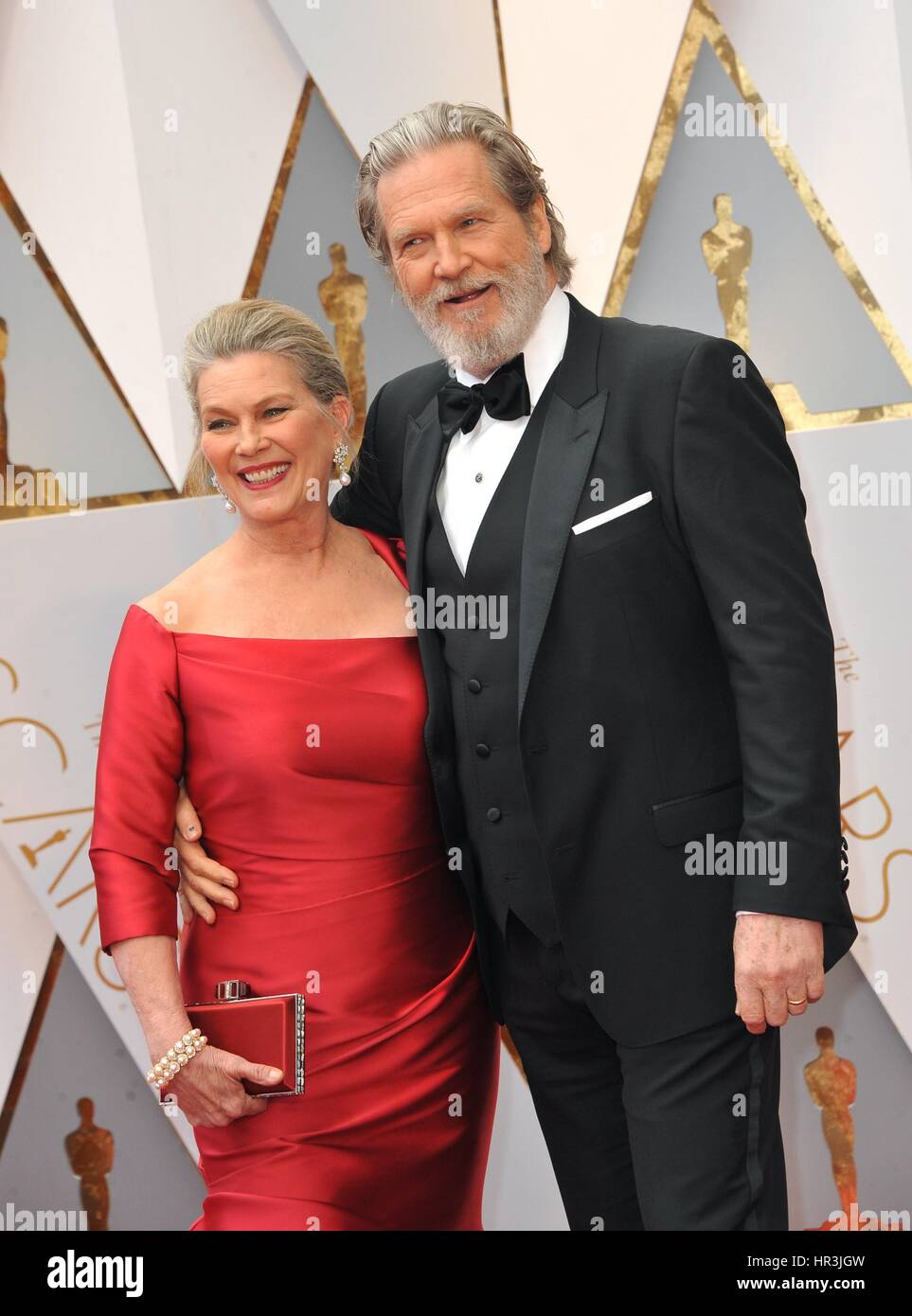 Los Angeles, CA, USA. 26th Feb, 2017. Jeff Bridges, Susan Geston at ...