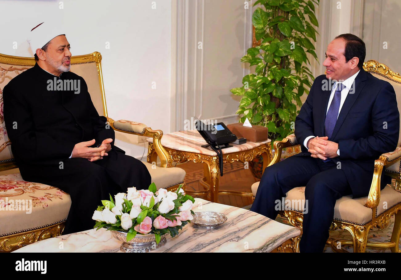 Cairo, Egypt. 26th Feb, 2017. Egyptian President Abdel Fattah al-Sisi, meets with the Imam of Al ...