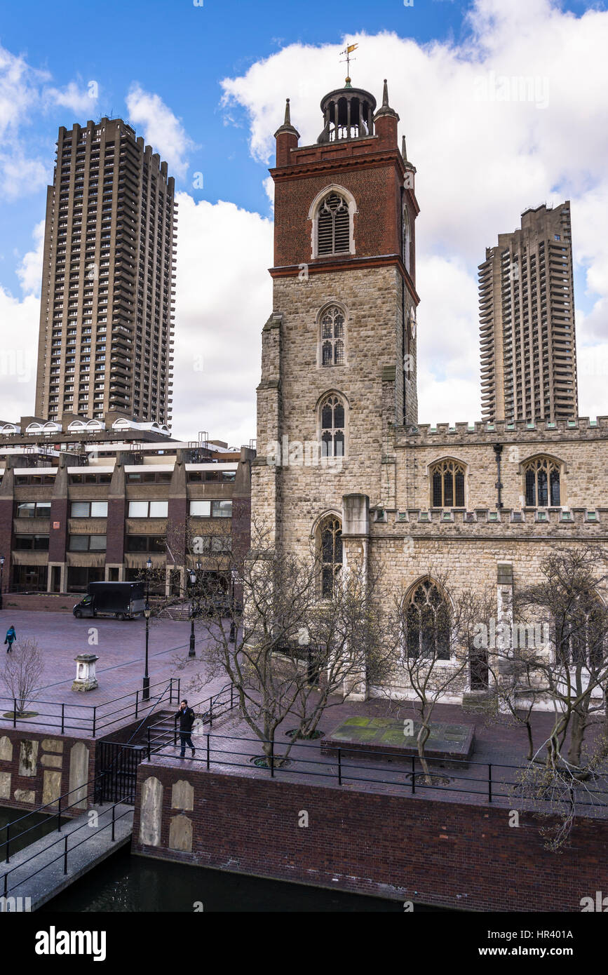 St Giles Cripplegate and Barbican Centre, City of London, England, UK ...