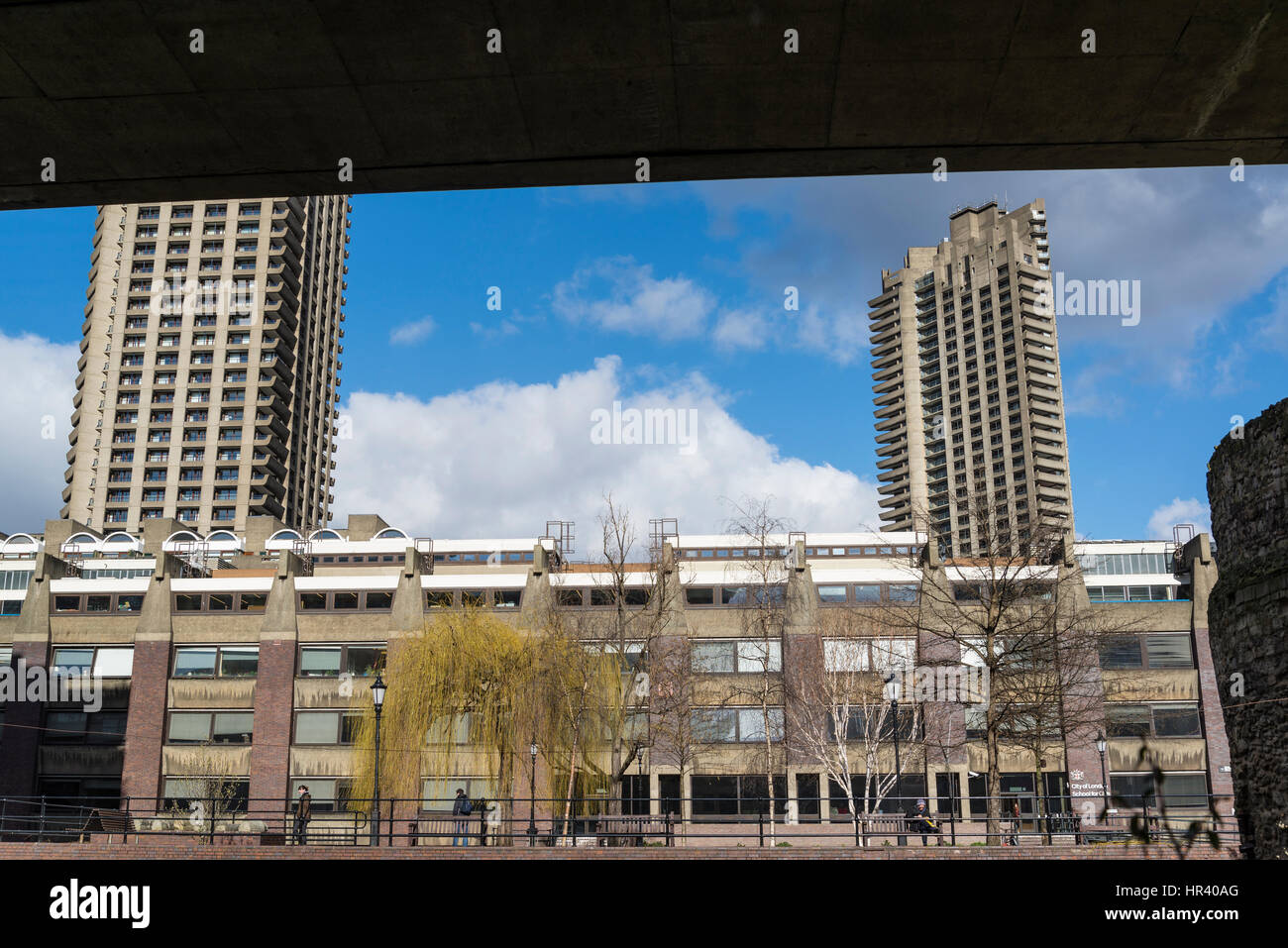 The Barbican Estate residential and performing arts centre complex ...