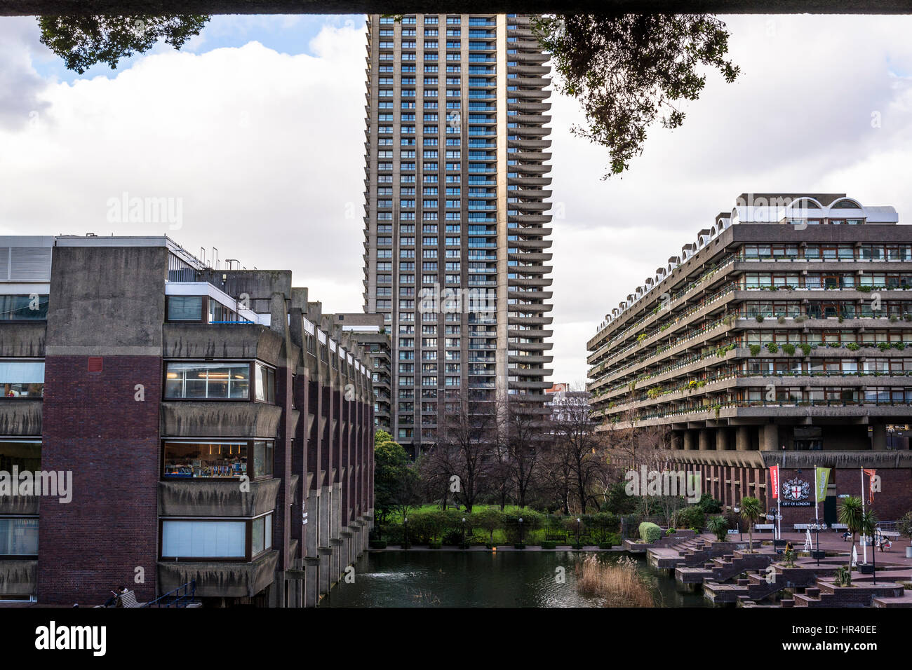 The Barbican Estate residential and performing arts centre complex ...