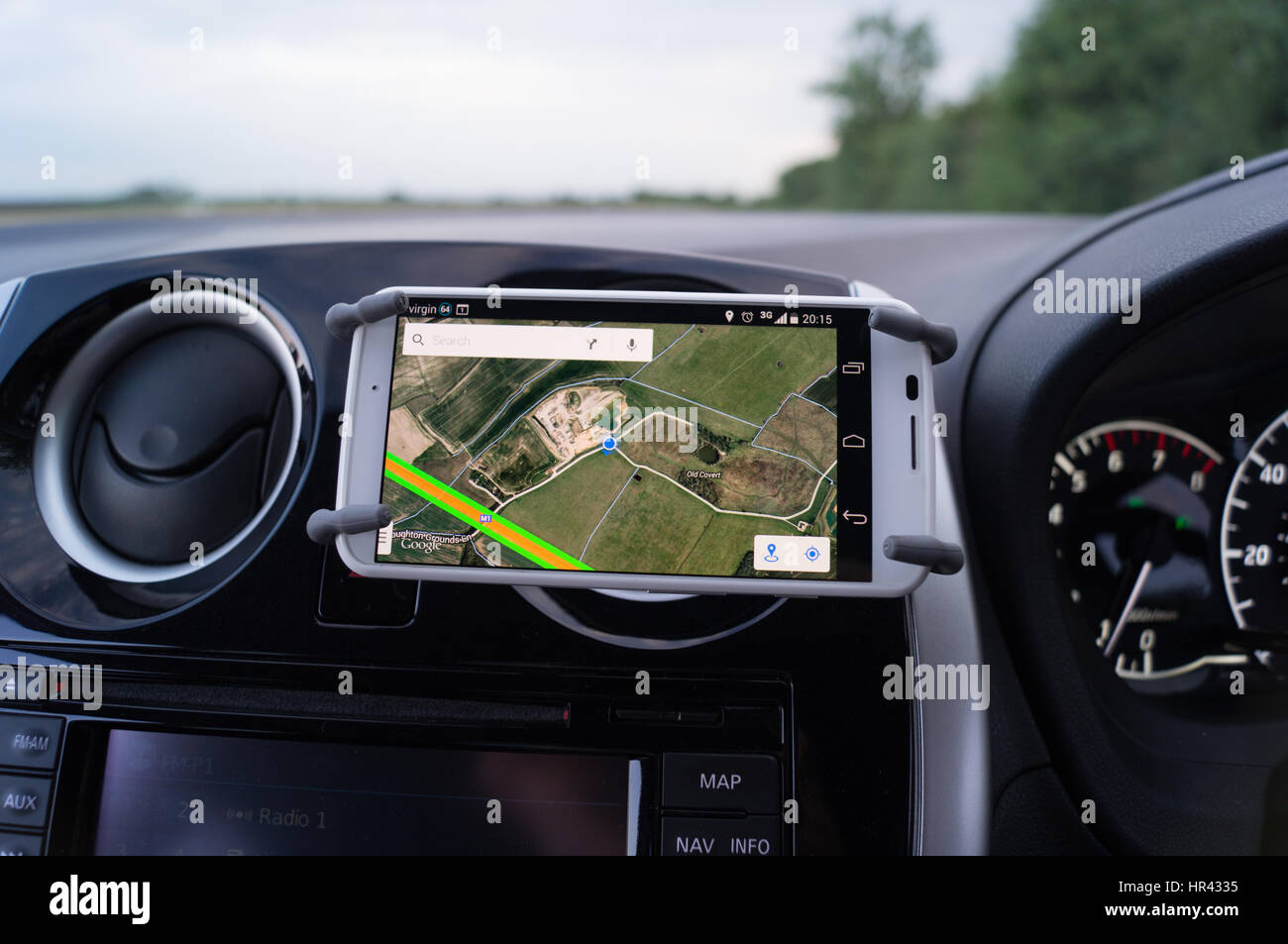 Car cradle hi-res stock photography and images - Alamy