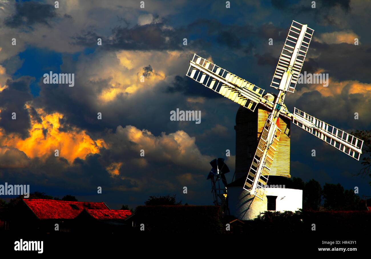 English post mill hi-res stock photography and images - Alamy