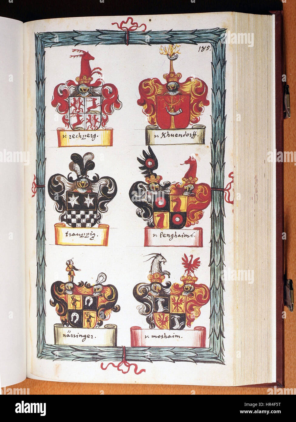 Noble family symbols hi-res stock photography and images - Alamy