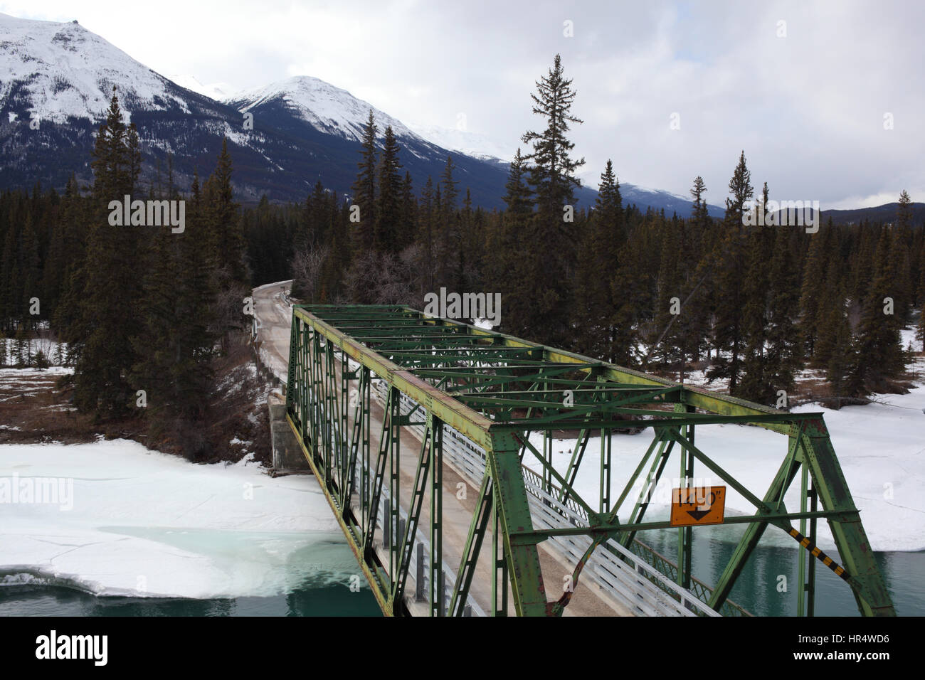 Parks riverbanks hi-res stock photography and images - Alamy