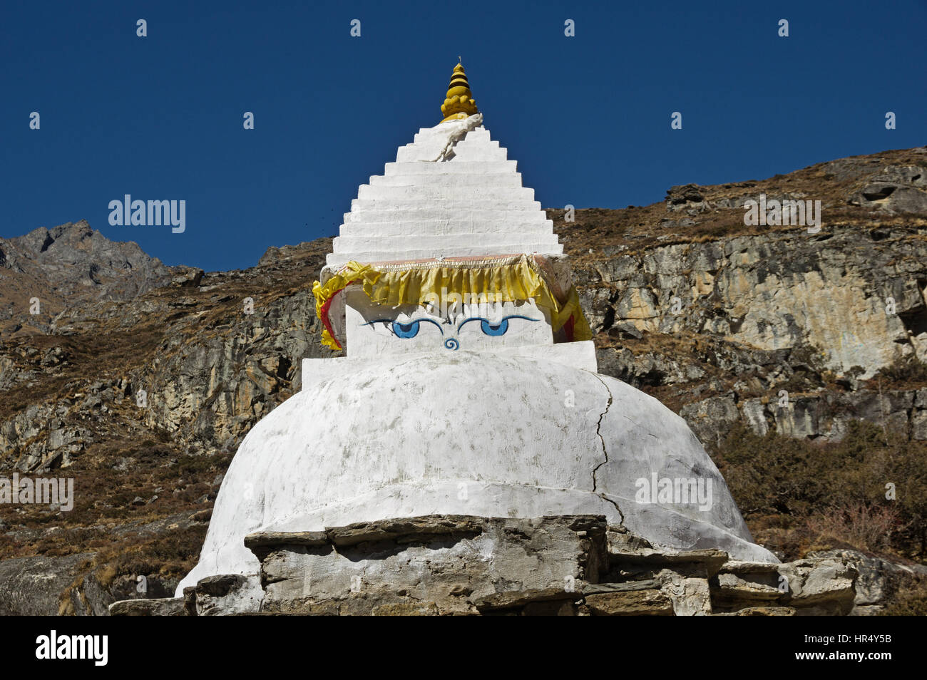 stupa buddhist monument in Nepal Stock Photo - Alamy