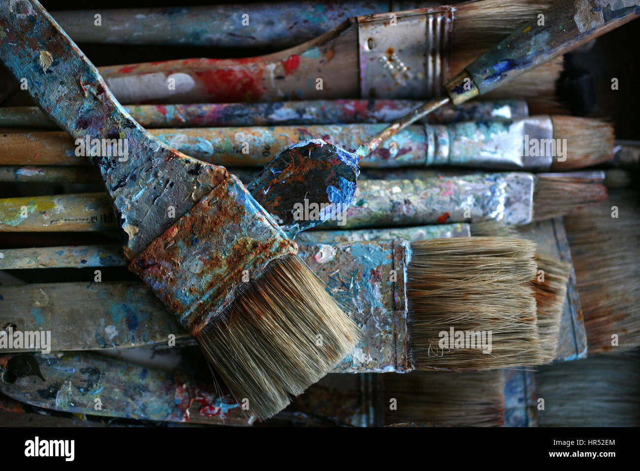 art painter at work Stock Photo - Alamy